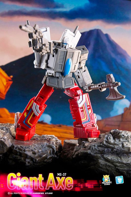 Mechanic Studios MS-37 Giant Axe – Kapow Toys